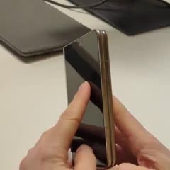 pixel-fold-lacka-mp4 - Swedroid